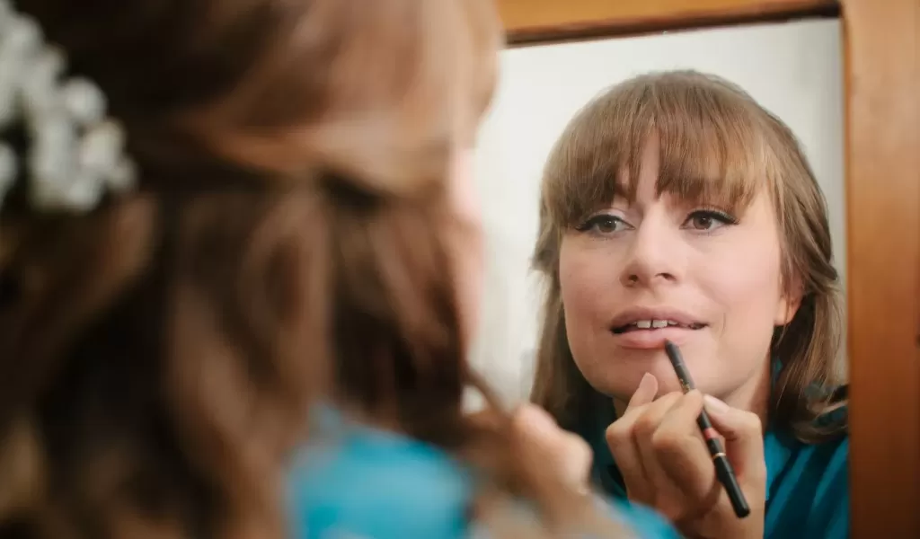 How to be beautiful, elegant, and ladylike. Tips on how to glow up.